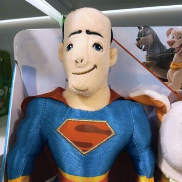 45 Funny Toy Design Fails That Are So Bad They Could Scar A Kid For Life