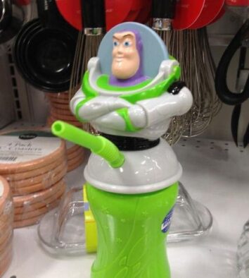 45 Funny Toy Design Fails That Are So Bad They Could Scar A Kid For Life