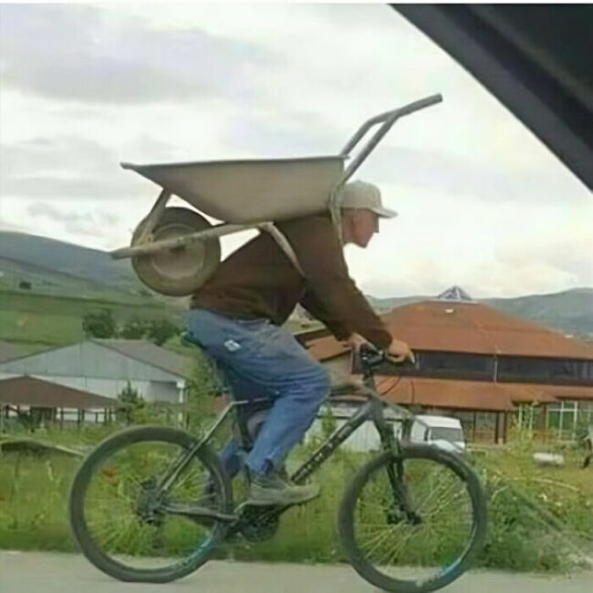 45 Random Pictures That Need No Context To Make You Laugh Today