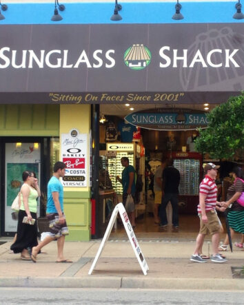 40 Hilariously Bad Advertising Slogans That Turn Fails Into Wins