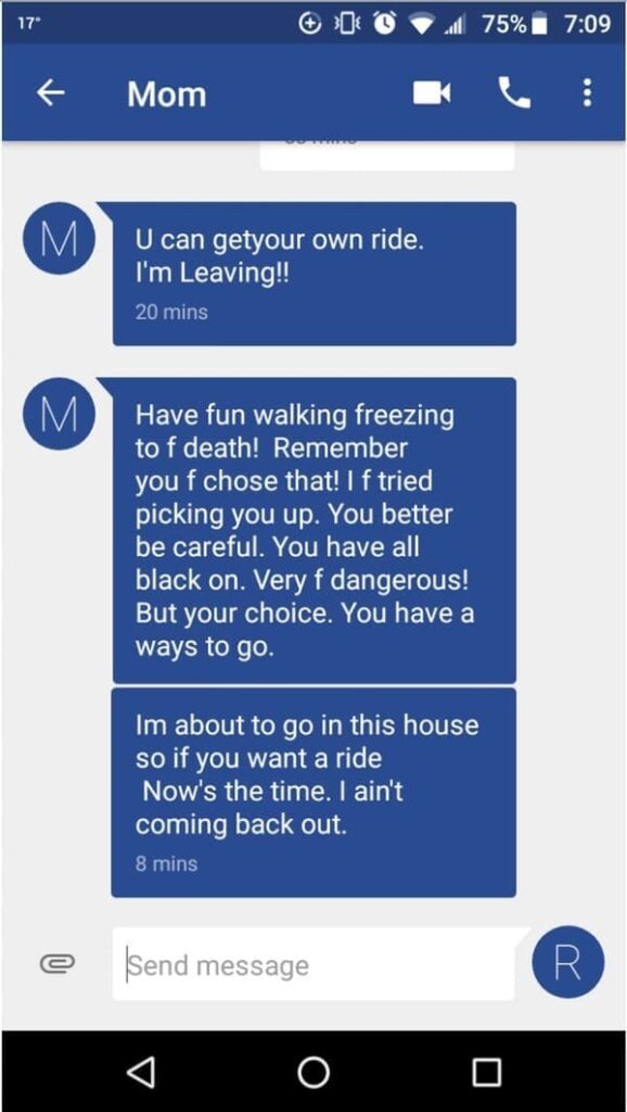 30 Insane Parents Who Texted Their Way Into The Cringe Hall Of Fame