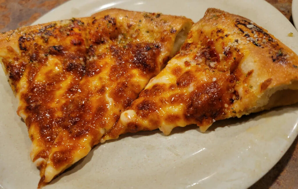 40 Mildly Infuriating Pictures From People Who Just Couldn't Let It Go