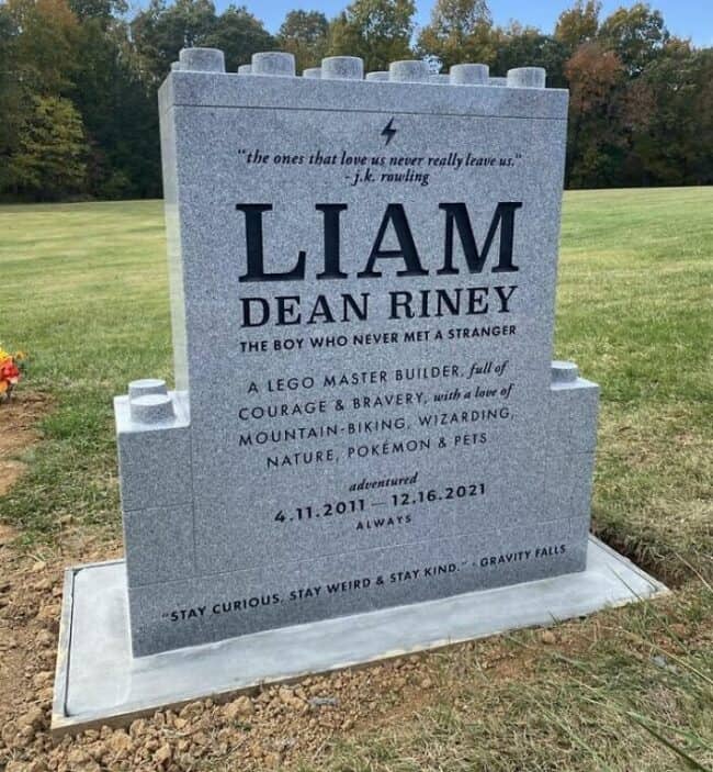 40 Gravestones So Creative The Dead Are Outshining The Living
