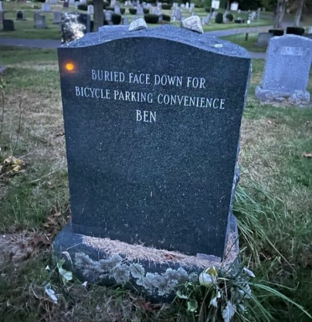 40 Gravestones So Creative The Dead Are Outshining The Living
