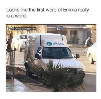 40 Funny 'Friends' Memes That Chandler Bing Would Approve (April 4, 2024)