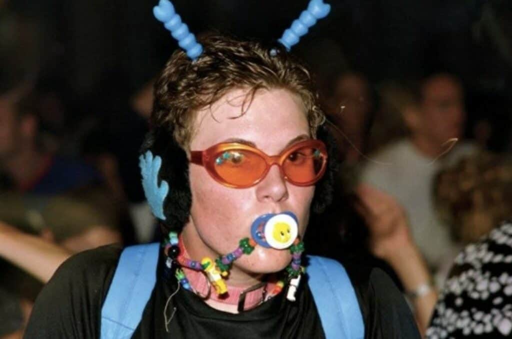 28 Nostalgic Photos Of '90s Raves That'll Have You Nts Nts Nts-ing ...
