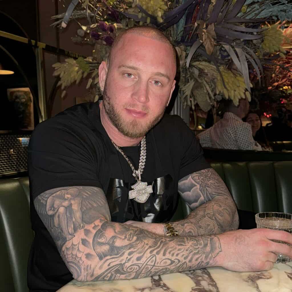 Tom Hanks Asks Son Chet To Explain Drake-Kendrick Lamar Beef In ...