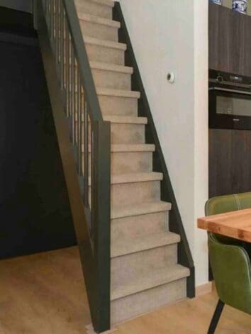 35 Terrifying "Death Stair" Designs That Will Hurt Your Brain And Break ...