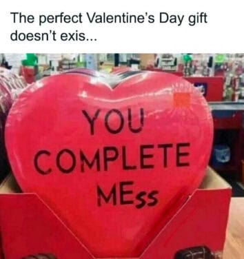 55 Funny Thrift Shop Memes And Finds From “Ridiculous Thrifter”