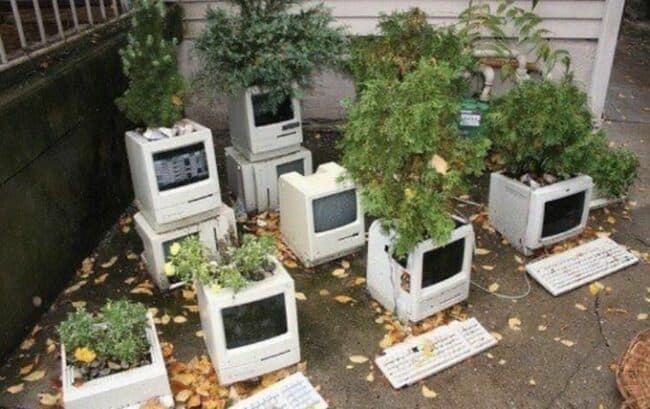 35+ Insane DIY Computer Setups That Would Make Tech Support Cry