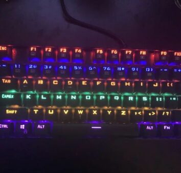 35+ Insane DIY Computer Setups That Would Make Tech Support Cry