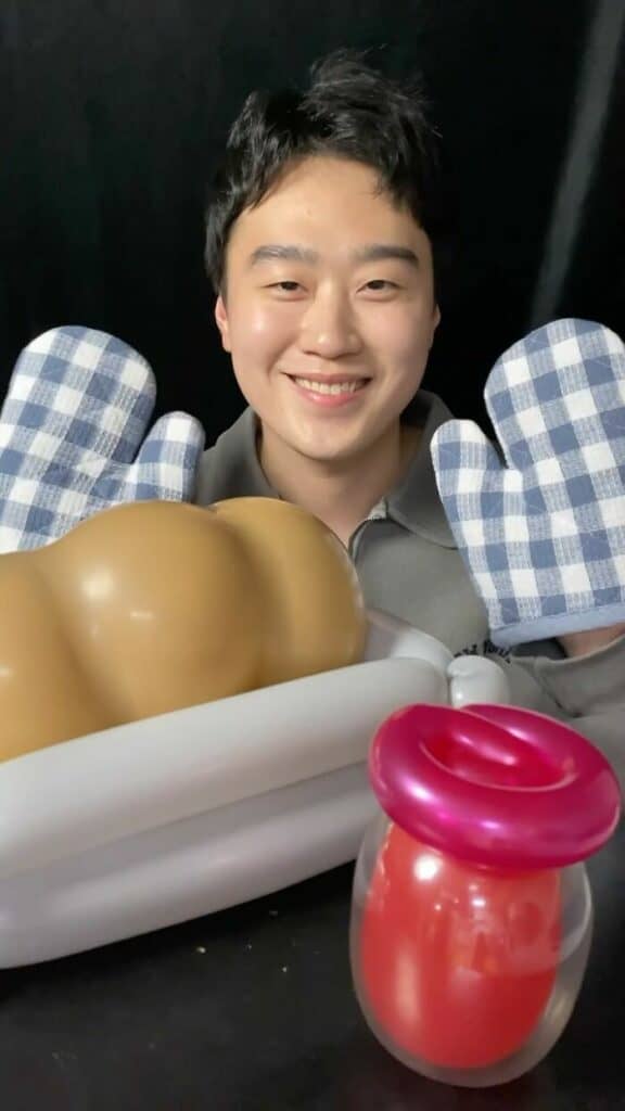 43 Realistic Balloon Food Creations From Artist Jiwon Lee
