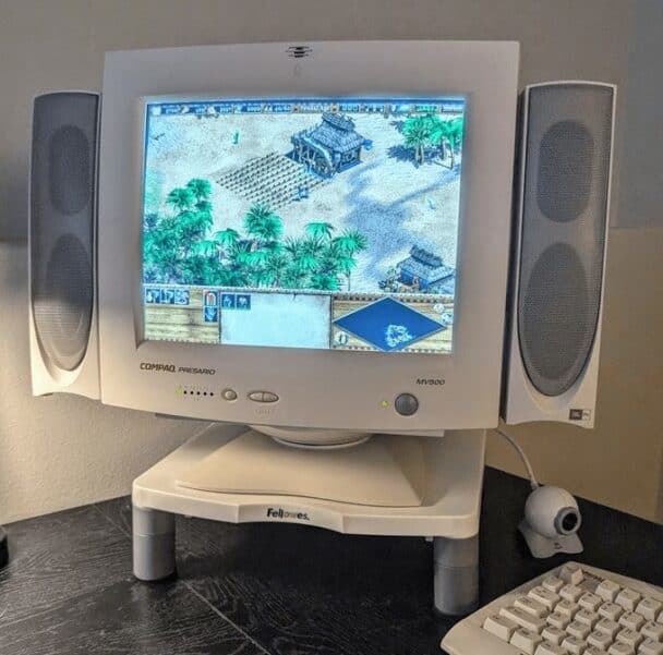 45 Nostalgic Technology Memes And Pictures Showing Just How Far We've Come