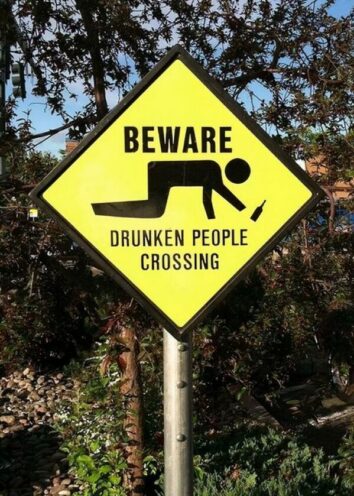 50 Chaotically Funny Signs That Are Perfectly Ridiculous