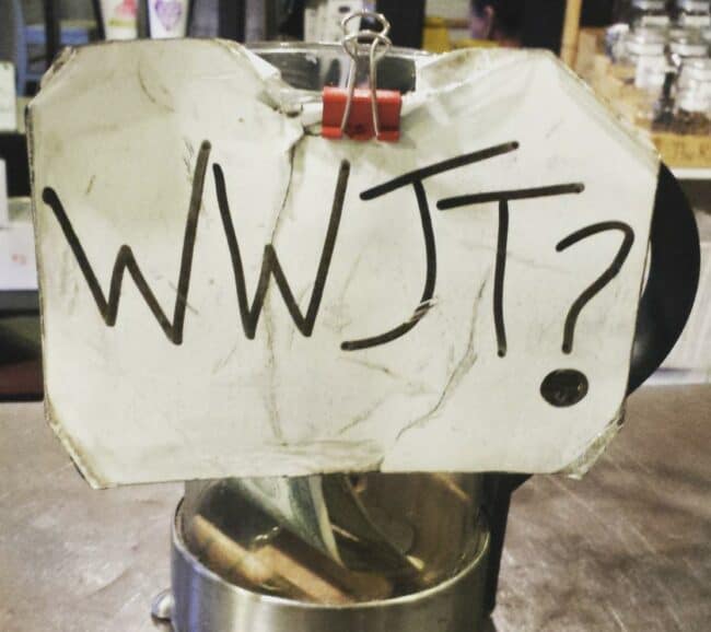 37 Clever Tip Jars That'll Win Over Customers' Charity With Humor