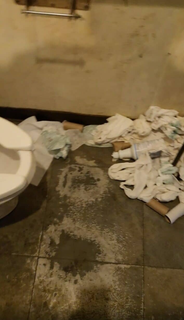 25 Horrible Offices That'll Make Your Cubicle Hell Look Like Paradise