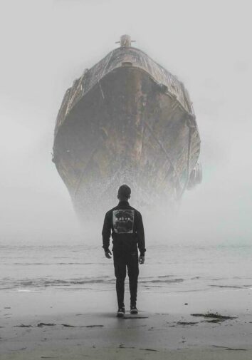 45 Jaw-Dropping Pics That Will Test Your Megalophobia