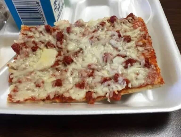 35 Nostalgic 90s School Lunch Pictures That'll Awaken Cravings ...