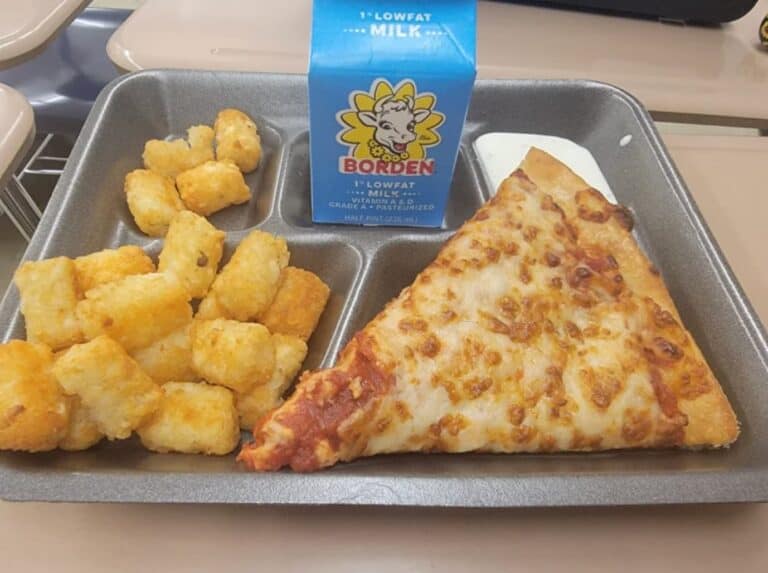 35 Nostalgic 90s School Lunch Pictures That'll Awaken Cravings ...