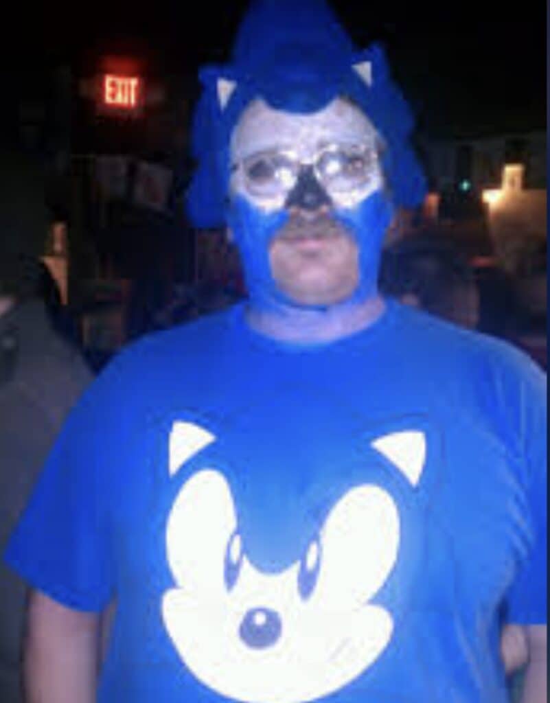 50 Cursed Cosplays That Are So Hilariously Bad They're Good