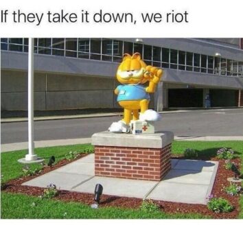 35 Funny Garfield Memes That Pair Well With Lasagna (September 5, 2024)