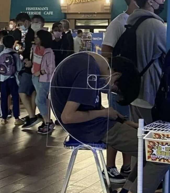 40 Bizarrely Funny Pictures That'll Make You Laugh Then Say "Hmmm ...