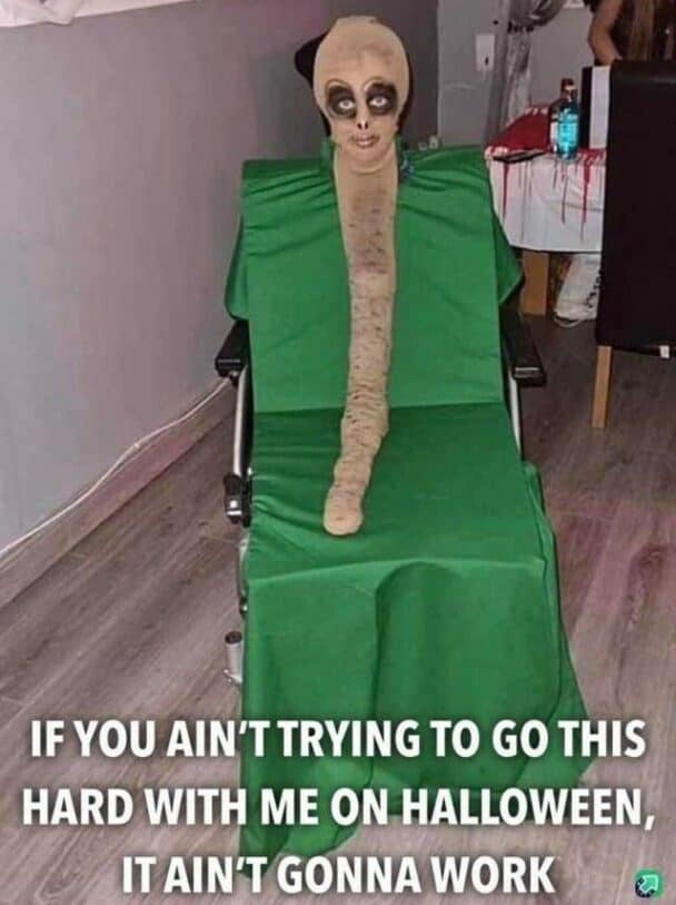 30+ Funniest Halloween Costume Pictures And Memes Winning Spooky Season