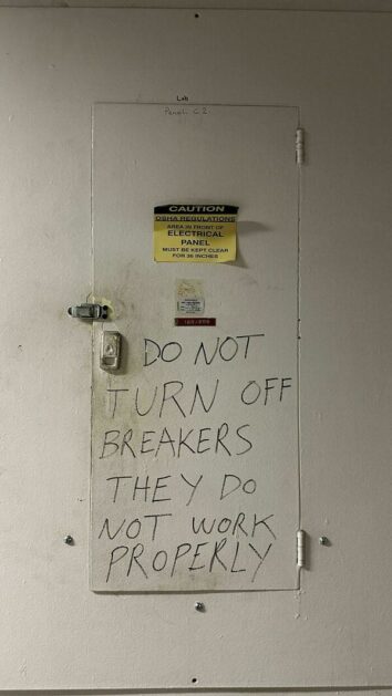 35 Funny OSHA Fails Where Safety Definitely Wasn't First