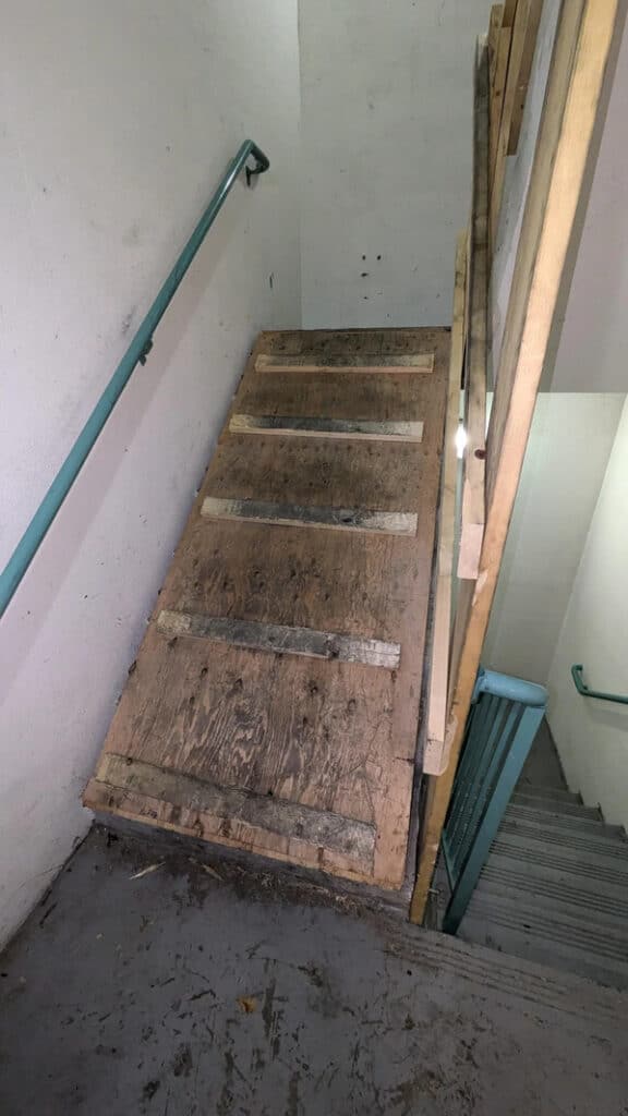 35 Funny OSHA Fails Where Safety Definitely Wasn't First