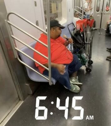 45 Funny Pictures From "Subway Creatures" — People Watching On The NYC ...