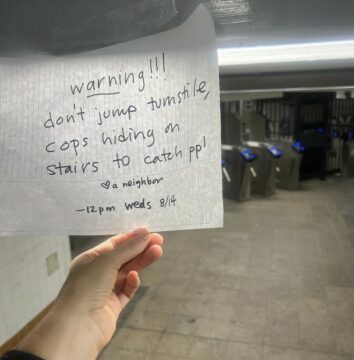 45 Funny Pictures From "Subway Creatures" — People Watching On The NYC ...