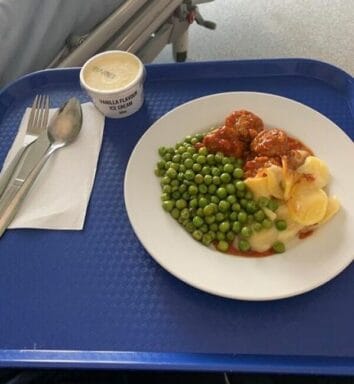 40 Patients Who Bravely Posted Pictures Of Their Food On 'Rate My ...