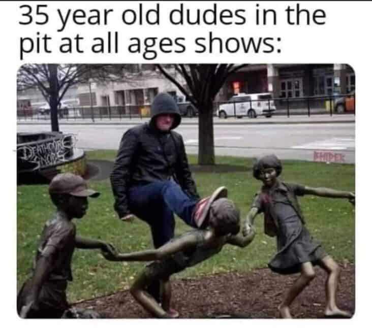 45 Funny And Random Memes To Tuck You In Tonight