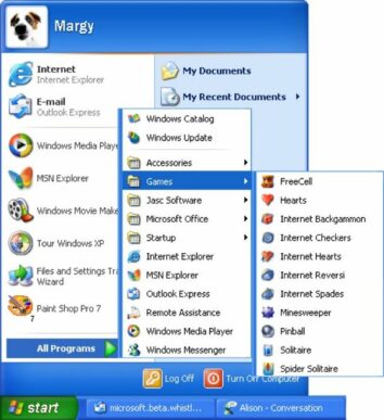 40 Nostalgic Pictures That Transport You Back To The 'Old Internet' Days