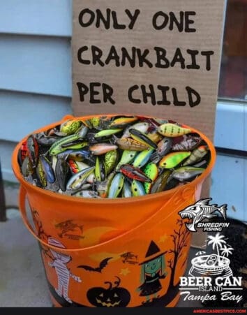 "One Per Child": 30 Hilarious Times People Left Out Anything But Candy ...