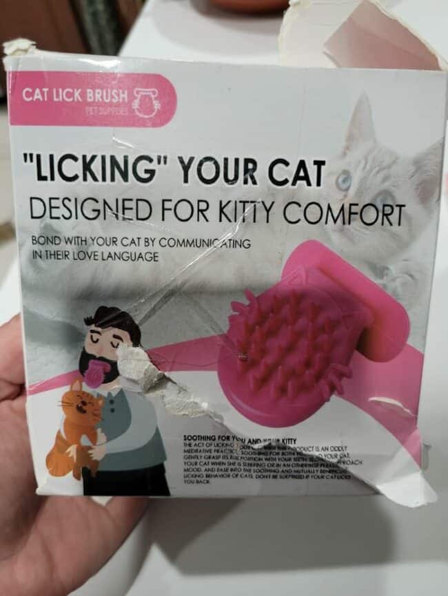40 Hilariously Weird Thrift Store Finds Shoppers Couldn't Help But Take ...