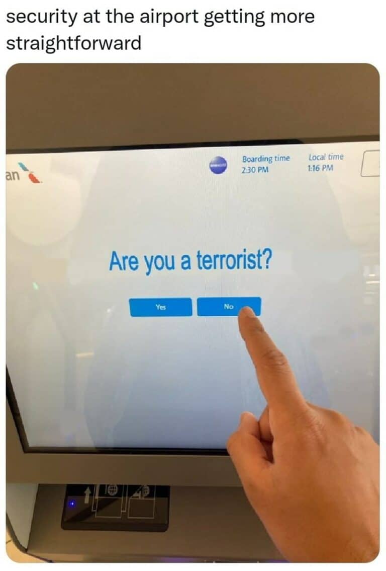 35 Funny Airport Memes For Holiday Travelers Getting Ready To Brave The ...
