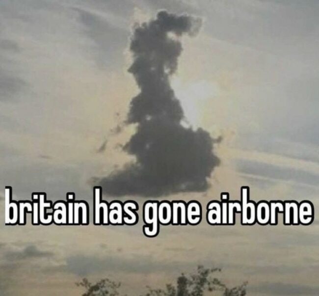 35 Funny Pictures That Go Extremely Hard With Zero Context