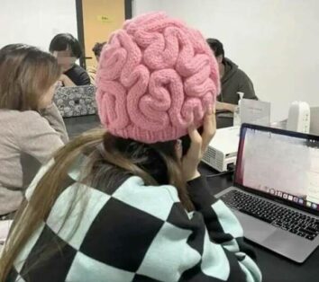 40 Funny Pictures To Get You Through The Slowest Work Week Ever