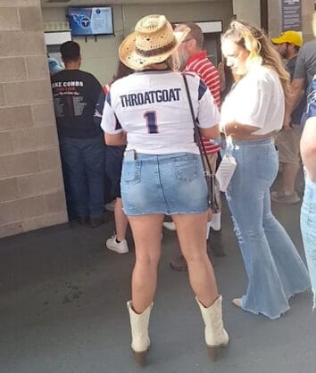 45 Funny Pictures To Help You Survive The Post-Thanksgiving Slump ...