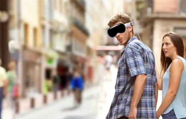 32 Funny VR Gaming Memes That Are Virtually Impossible Not To Enjoy