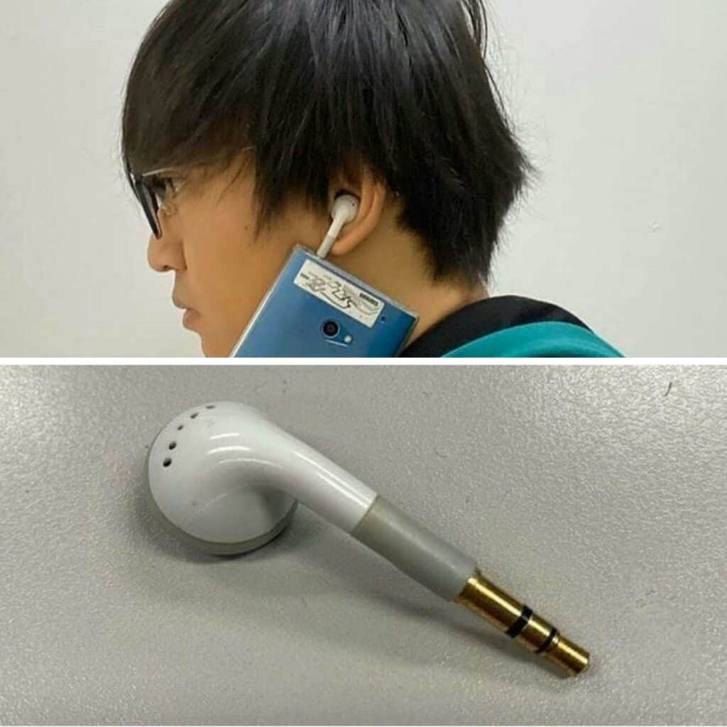 40 Hilarious "Blursed" Pictures That Are Equal Parts Blessed And Cursed