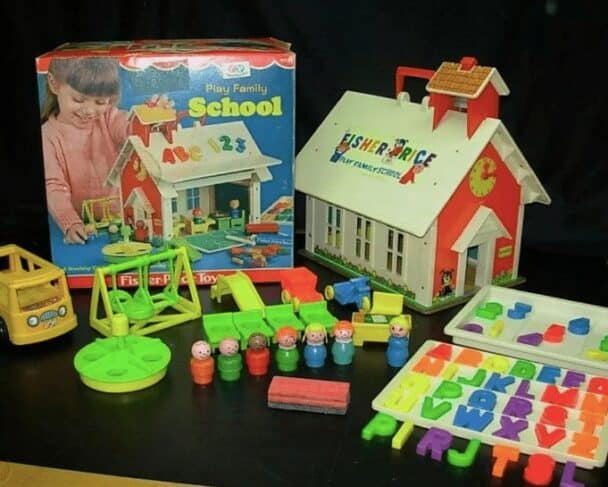 42 Nostalgic Pictures Every Gen X Girl Will Remember From Childhood