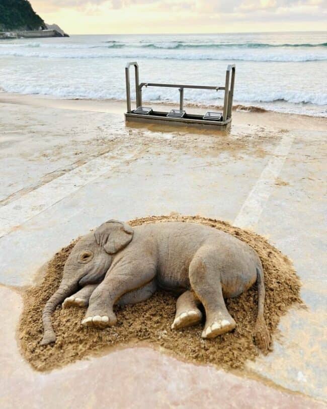 45 Incredibly Realistic Sand Sculptures From Mesmerizing Artist Andoni ...