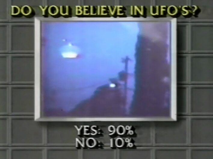 38 Funniest UFO Memes Since It Seems Like The Aliens Are Landing Any ...