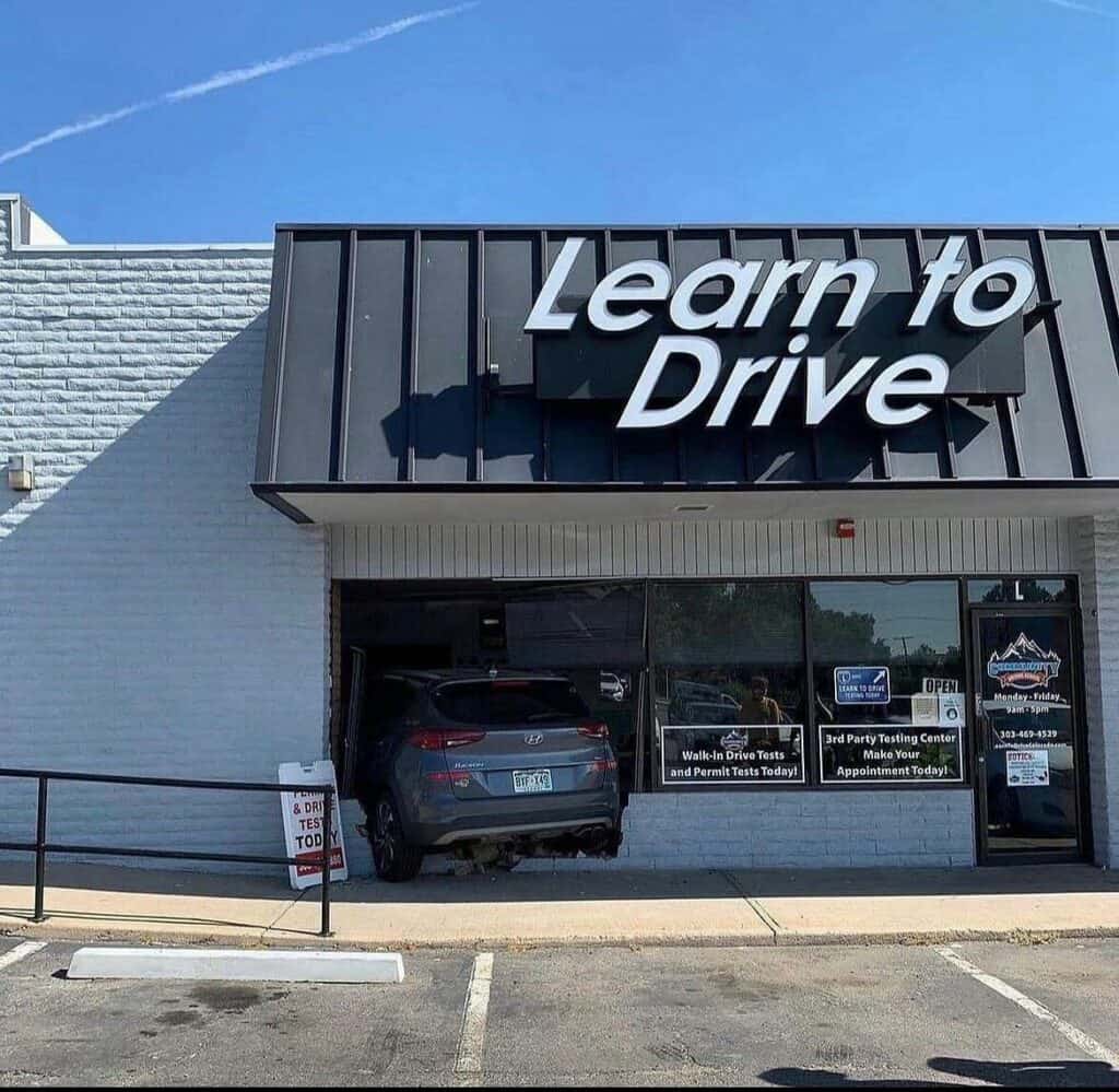 40 Funny Pictures That'll Make You Say "Hmmm" Because There's Really No ...