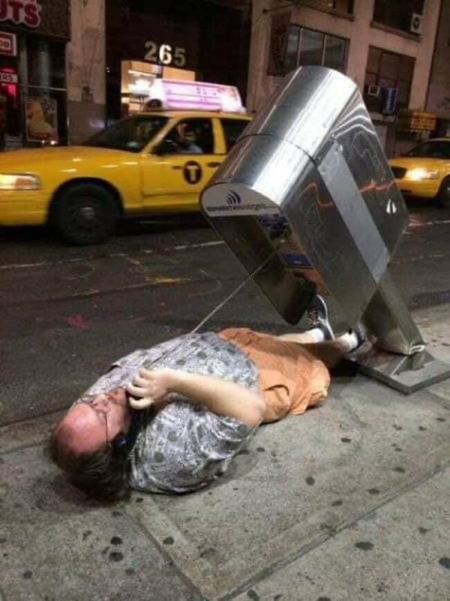 50 Insane Poses From Humans Posting Wild Pictures To The Internet