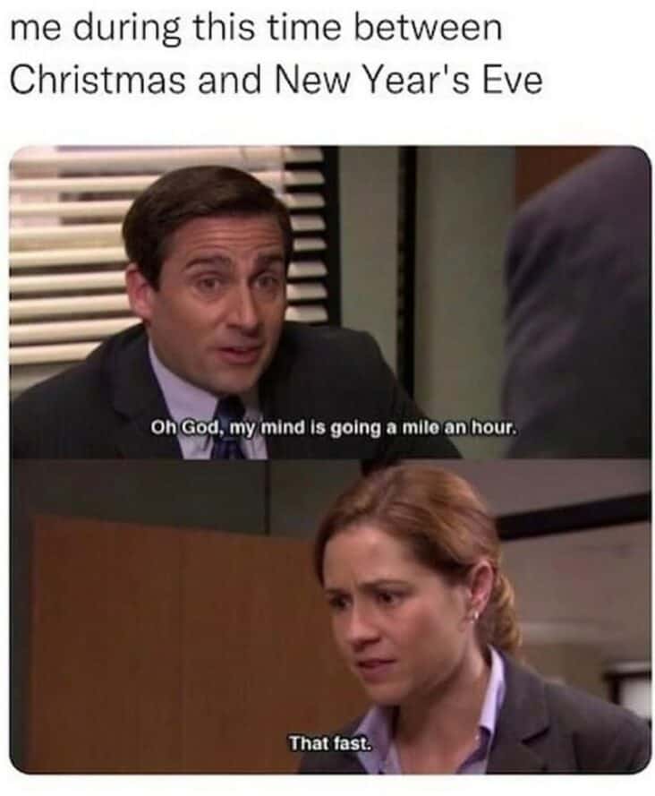 26 Funny Tweets And Memes About Working During The Holiday Season