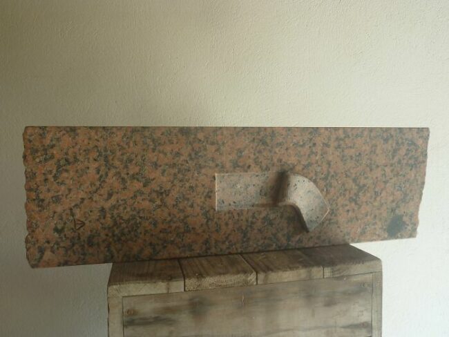 50 Physics-Defying Stone Sculptures From José Manuel Castro López