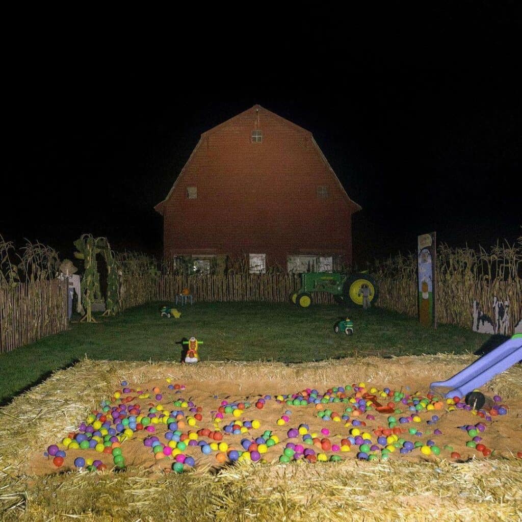 40 Creepiest "Liminal Spaces" That Left Us With An Unsettling Feeling ...